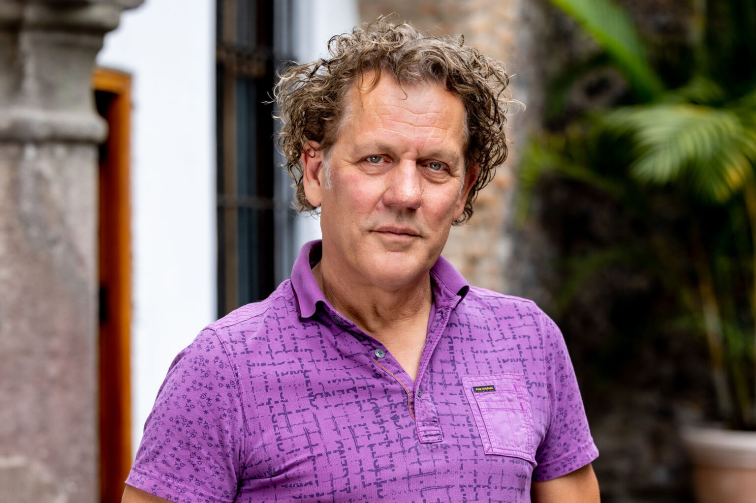 Kees van der Spek tot over zijn oren verliefd - Showcafe.nl